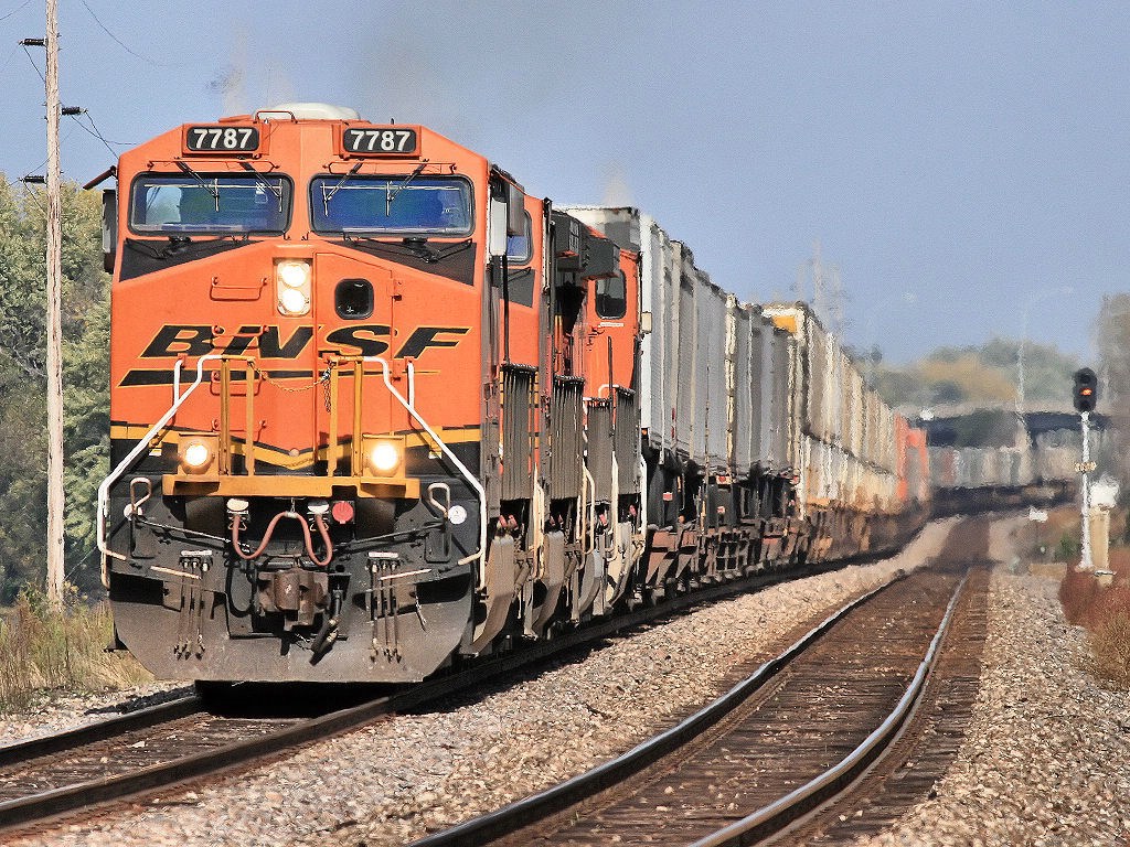 BNSF 7787